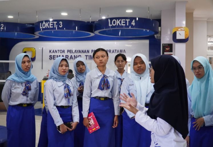 KPP Semarang Timur Edukasikan Kesadaran Pajak melalui Office Tour ...