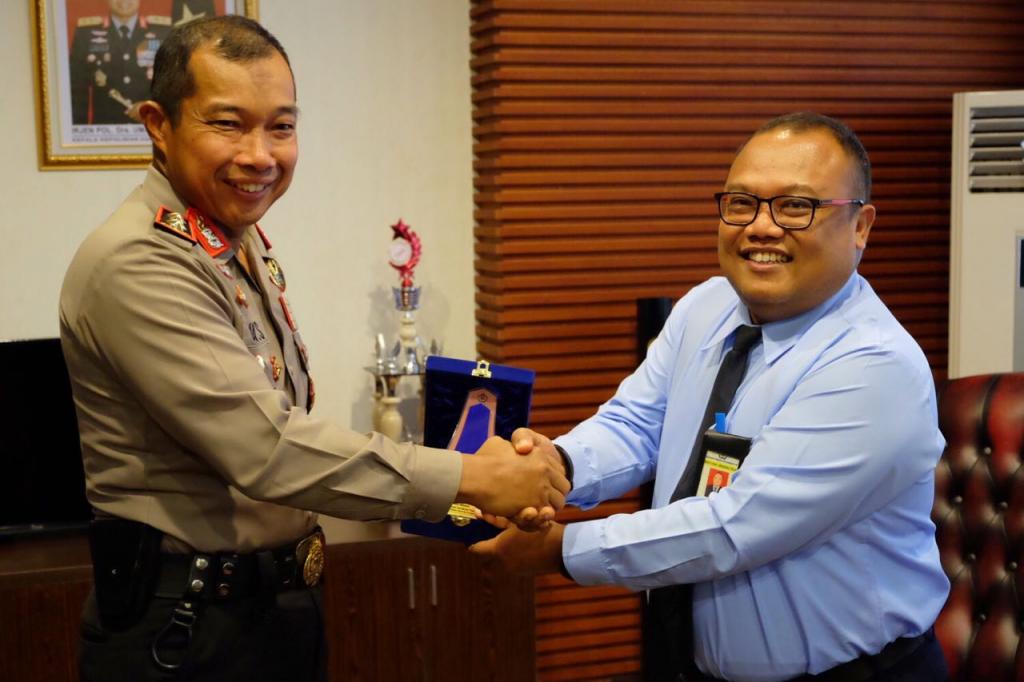 Junjung Sinergi, Kanwil Sulselbartra Audiensi ke Kapolda Sulsel | Direktorat Jenderal Pajak